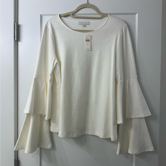 eri + ali | Tops | Eri Ali Top | Poshmark